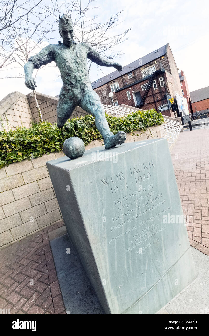 Wor Jackie statue at the Gallowgate St James Park, Newcastle Upon Tyne ...