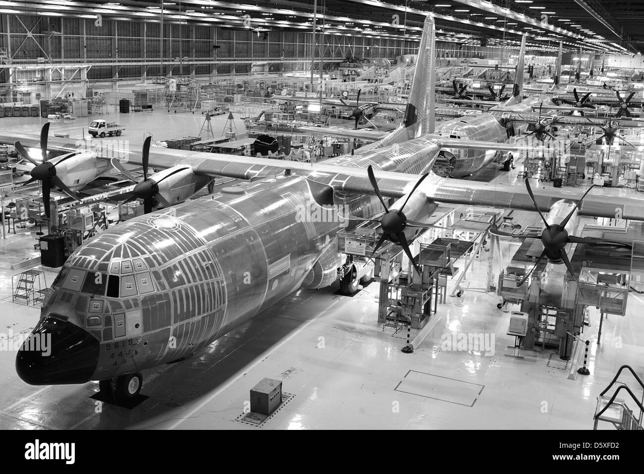 Lockheed hc 130 hercules hi-res stock photography and images - Alamy