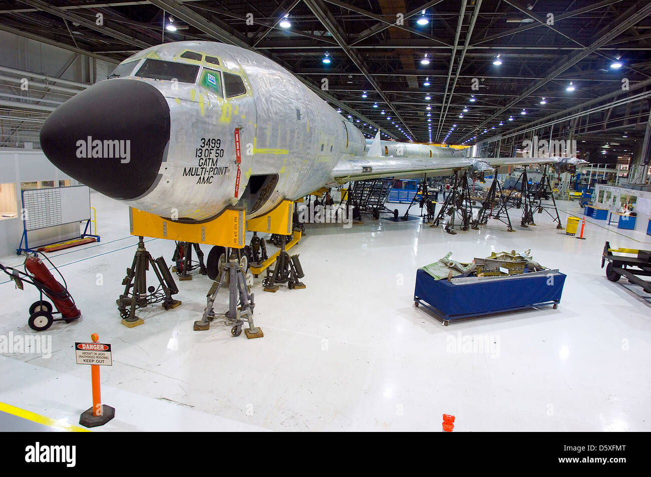 Kc 135 engines hi-res stock photography and images - Alamy