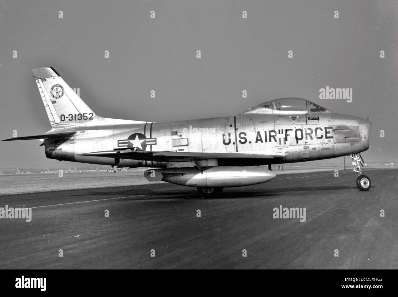 F 86h sabre hi-res stock photography and images - Alamy
