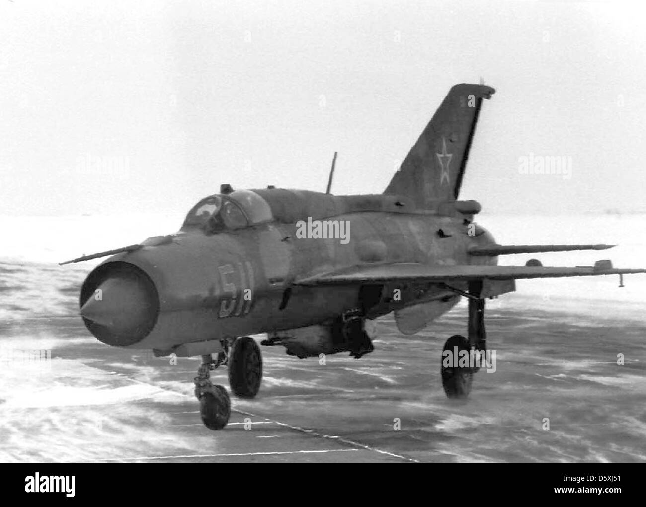 Mig 21 Black and White Stock Photos & Images - Alamy