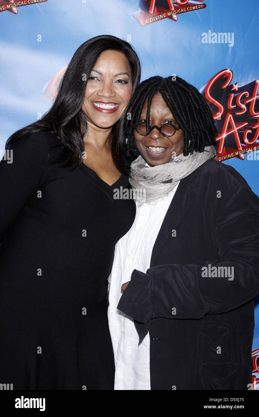 Grace Hightower and Whoopi Goldberg Opening night of the Broadway ...