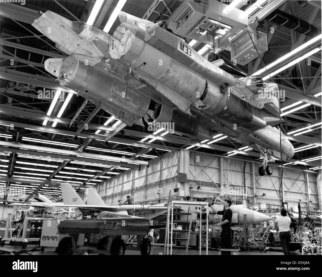 The Grumman F-14 Tomcat was a multirole carrier-based fighter used by ...