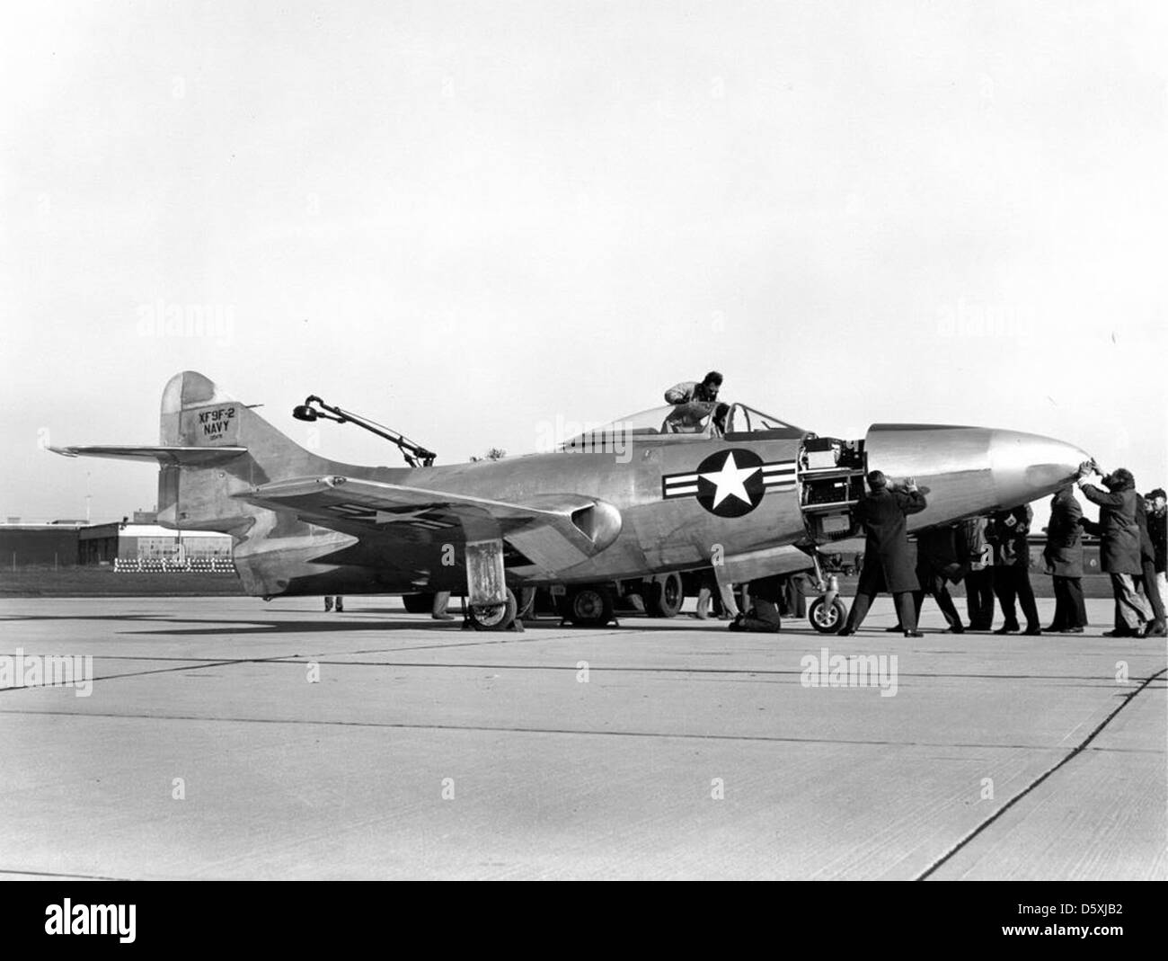 Grumman XF9F-2 "Panther" sliding nose Stock Photo - Alamy
