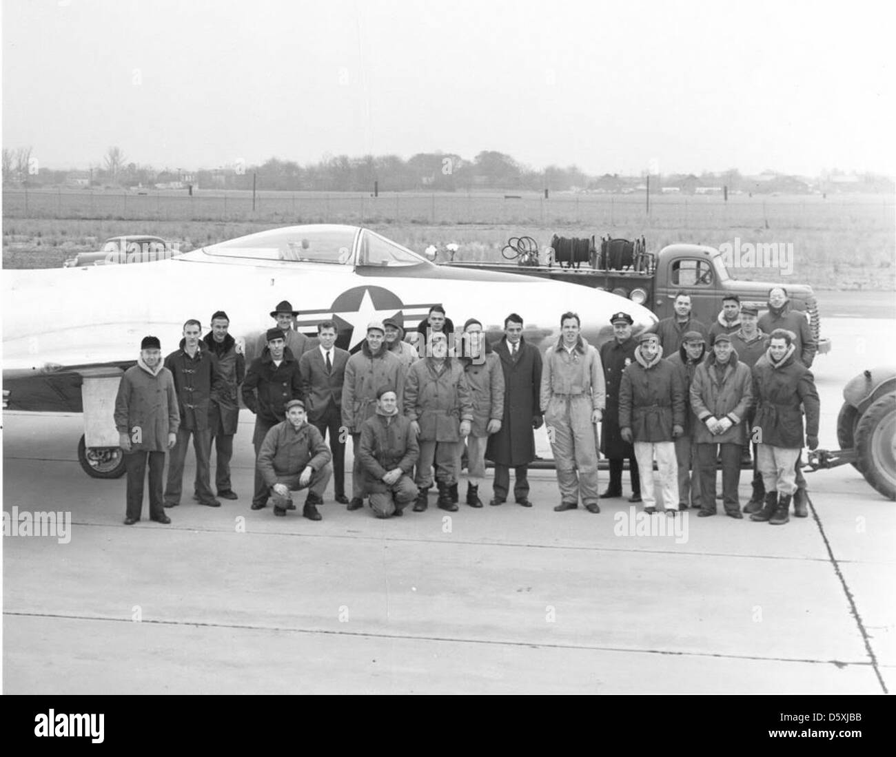 Grumman XF9F-2 "Panther" ends its first flight Stock Photo - Alamy