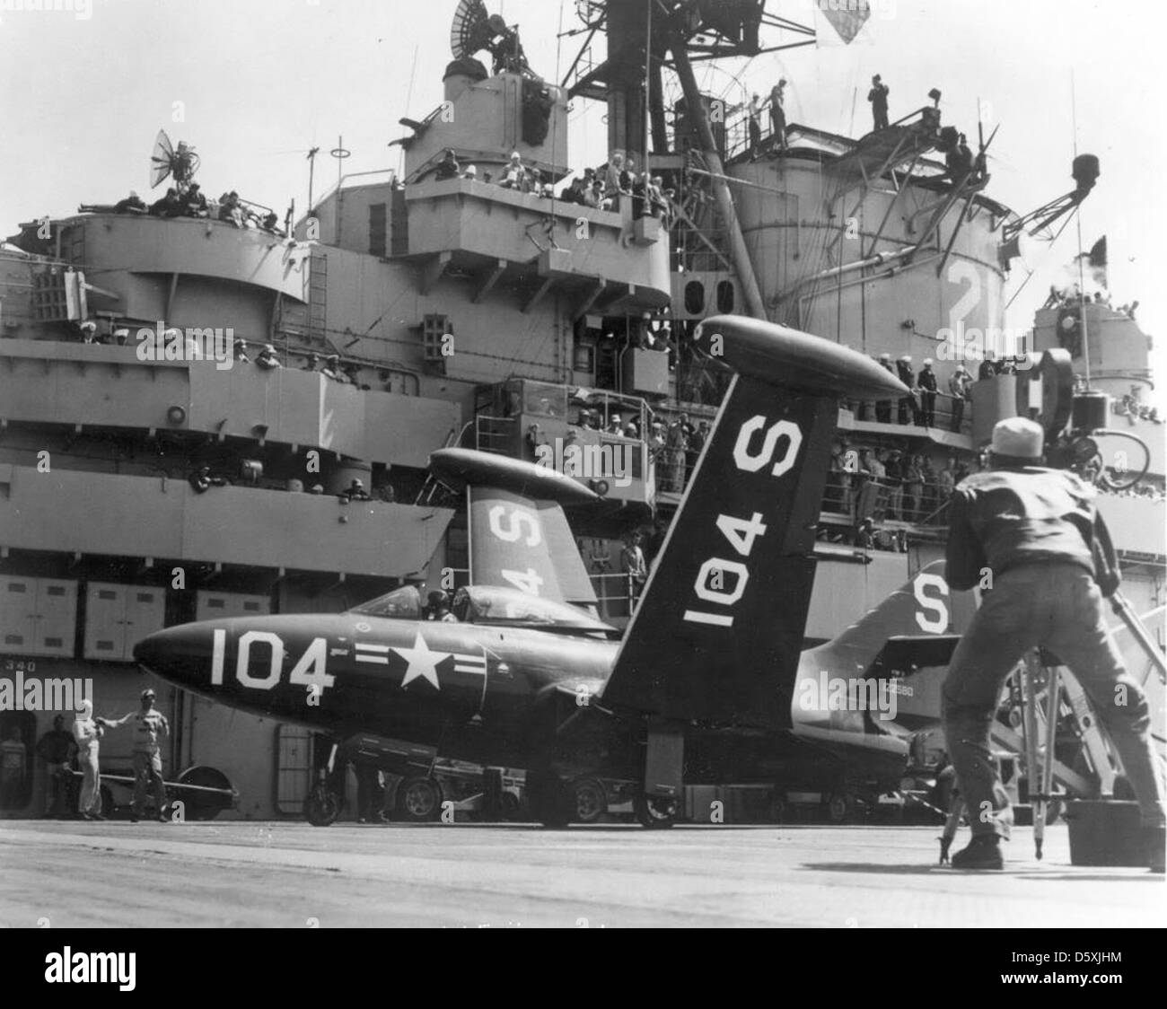 Grumman f9f panther hi-res stock photography and images - Alamy