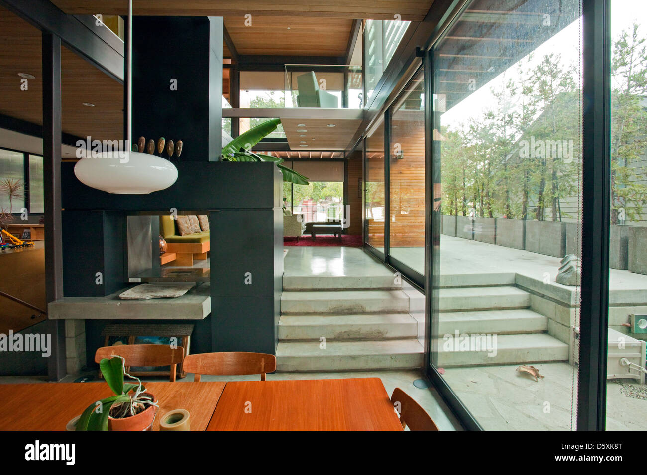 A multi-level, prefab, modular green home by the company LivingHomes ...