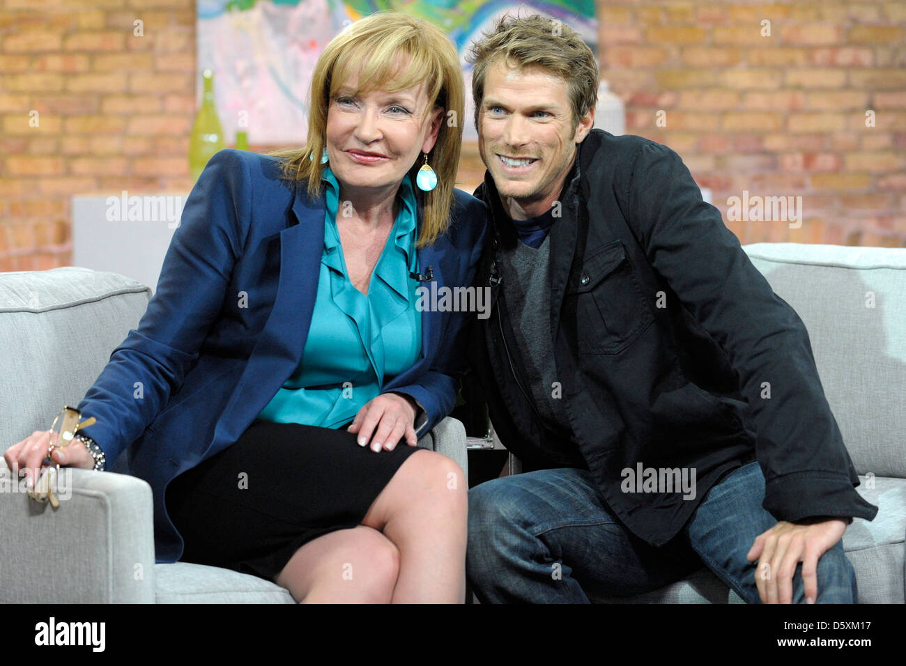Marilyn Denis And Jason Lewis Jason Lewis Appears On Ctvs The Marilyn