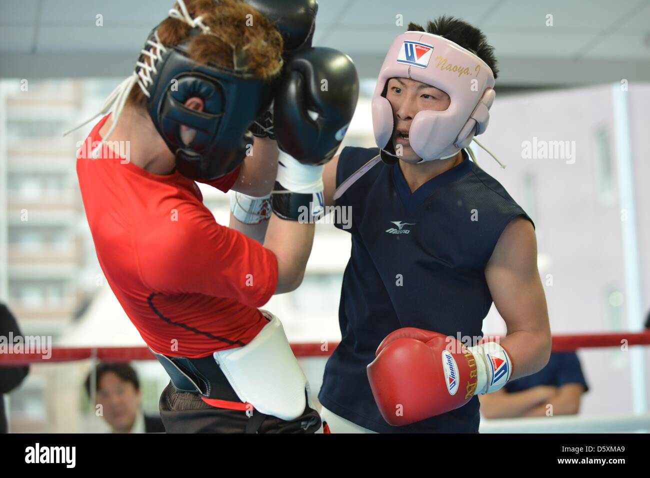 R l naoya inoue ryo matsumoto hi-res stock photography and images - Alamy
