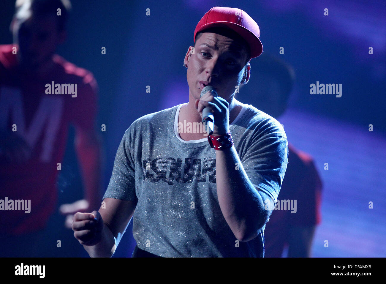 Mike Mueller performing live on German TV show "Deutschland sucht den ...