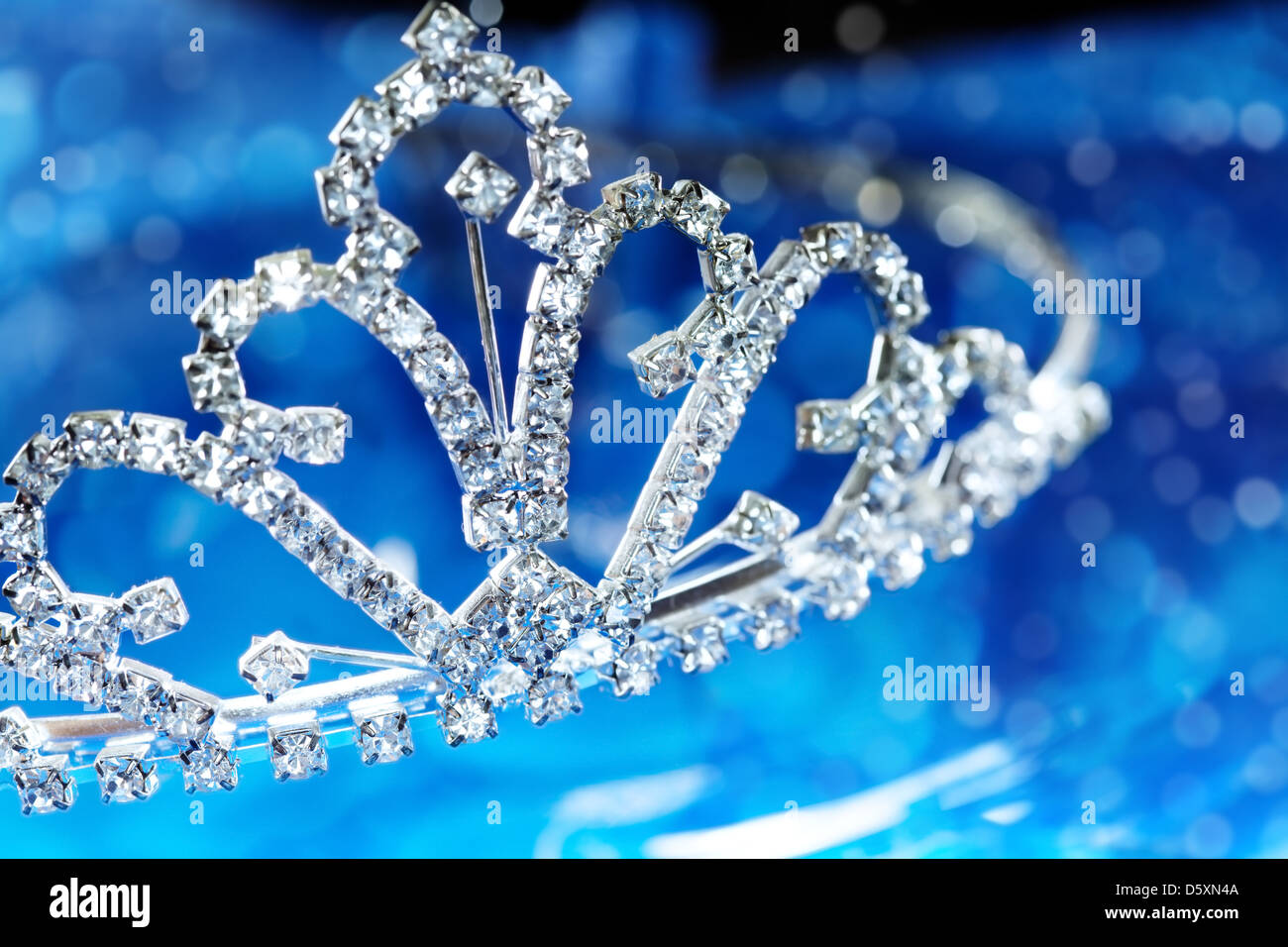 Metal diadem hi-res stock photography and images - Alamy