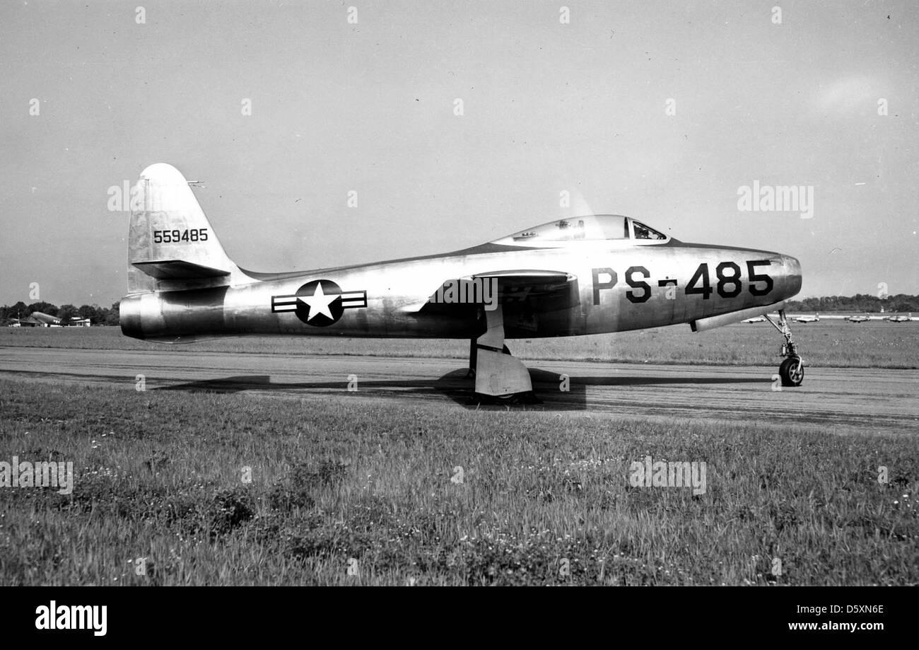 Republic (XP-84) (YP-84A) YF-84A-5-RE "Thunderjet Stock Photo - Alamy