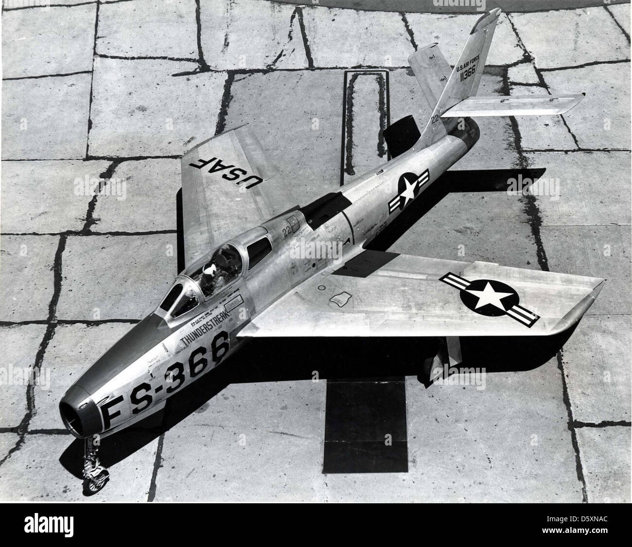 Republic (XF-84F) F-84F-5-RE "Thunderstreak Stock Photo - Alamy