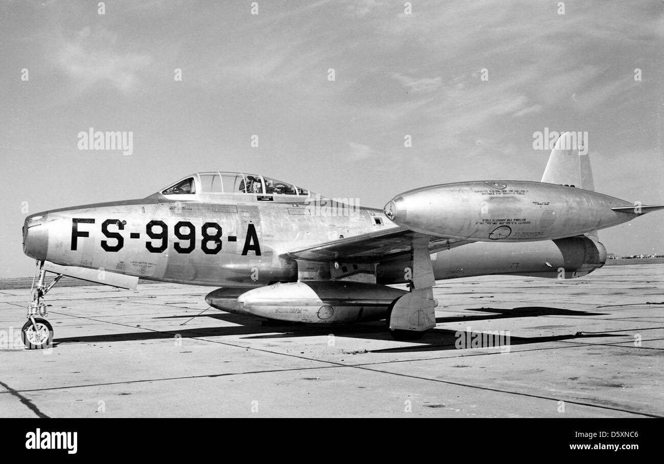F 84g thunderjet Black and White Stock Photos & Images - Alamy