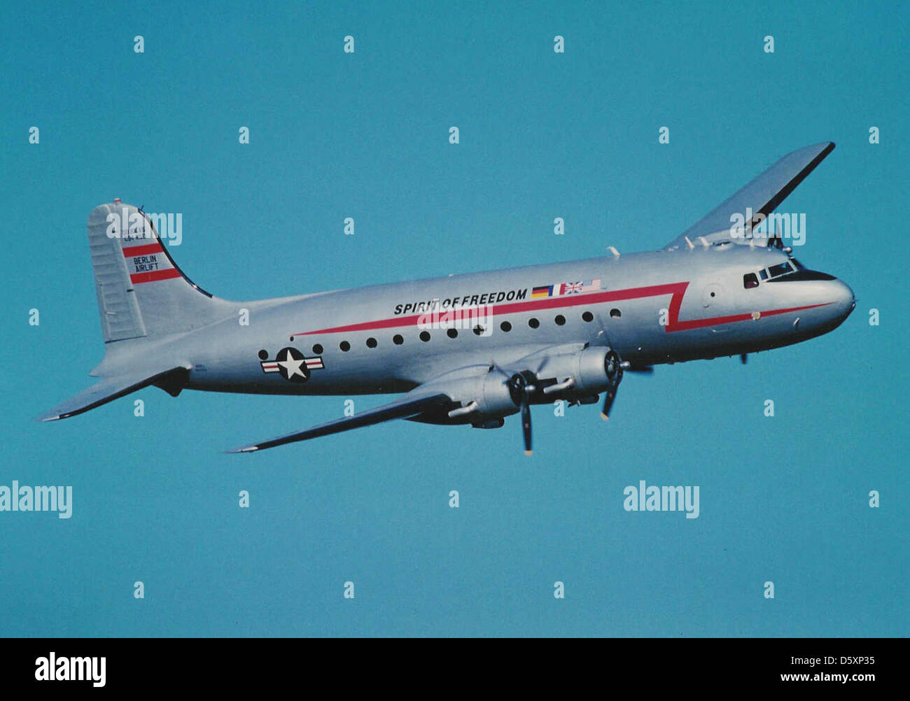 C 54 R5d Skymaster High Resolution Stock Photography and Images - Alamy