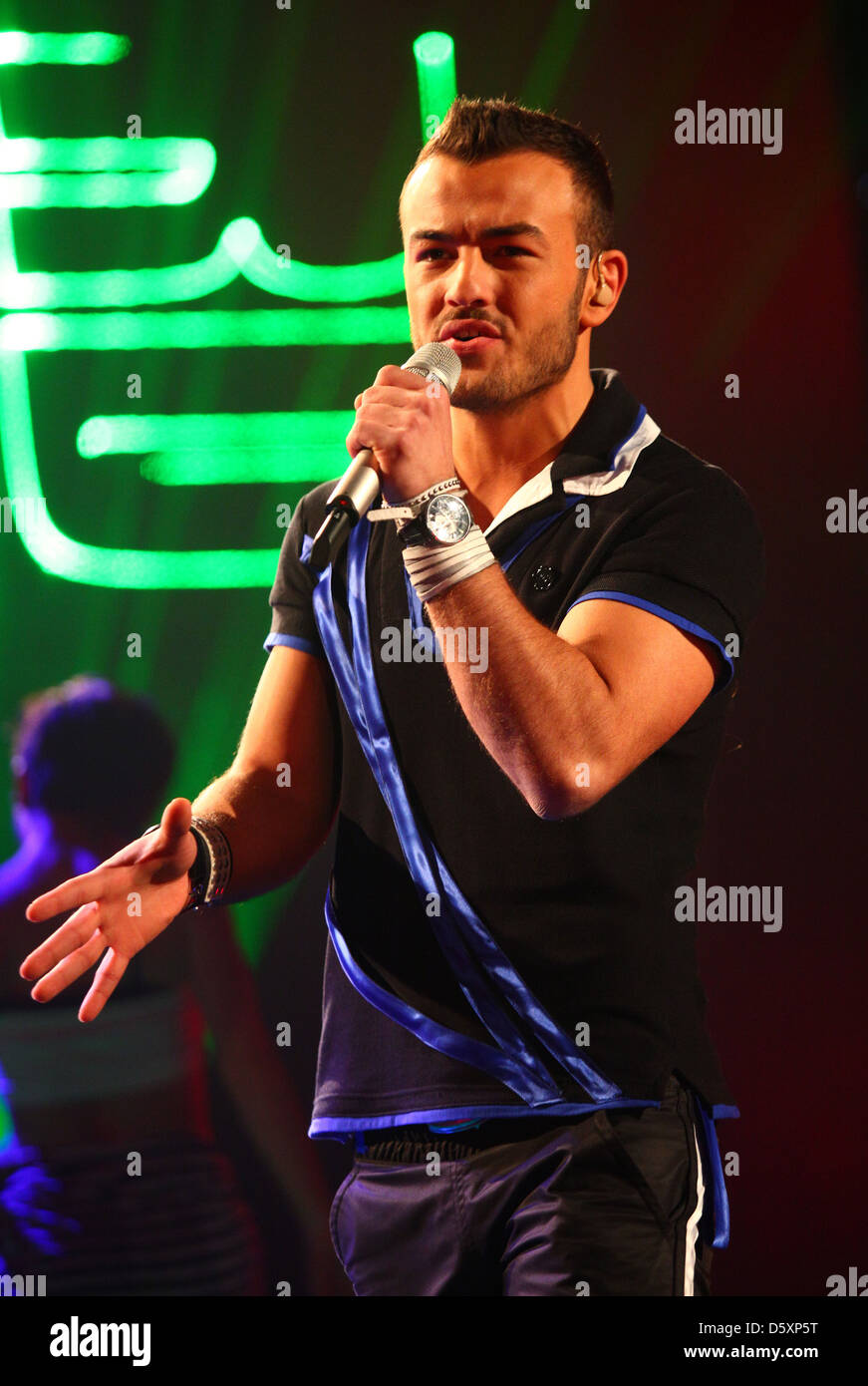 Ardian Bujupi on German RTL TV show "Deutschland sucht den Superstar ...