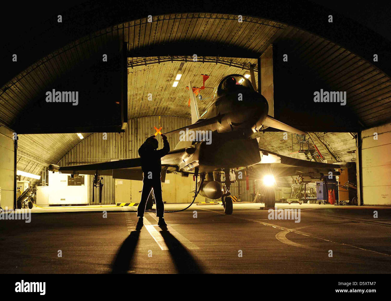 Drop tanks hi-res stock photography and images - Alamy