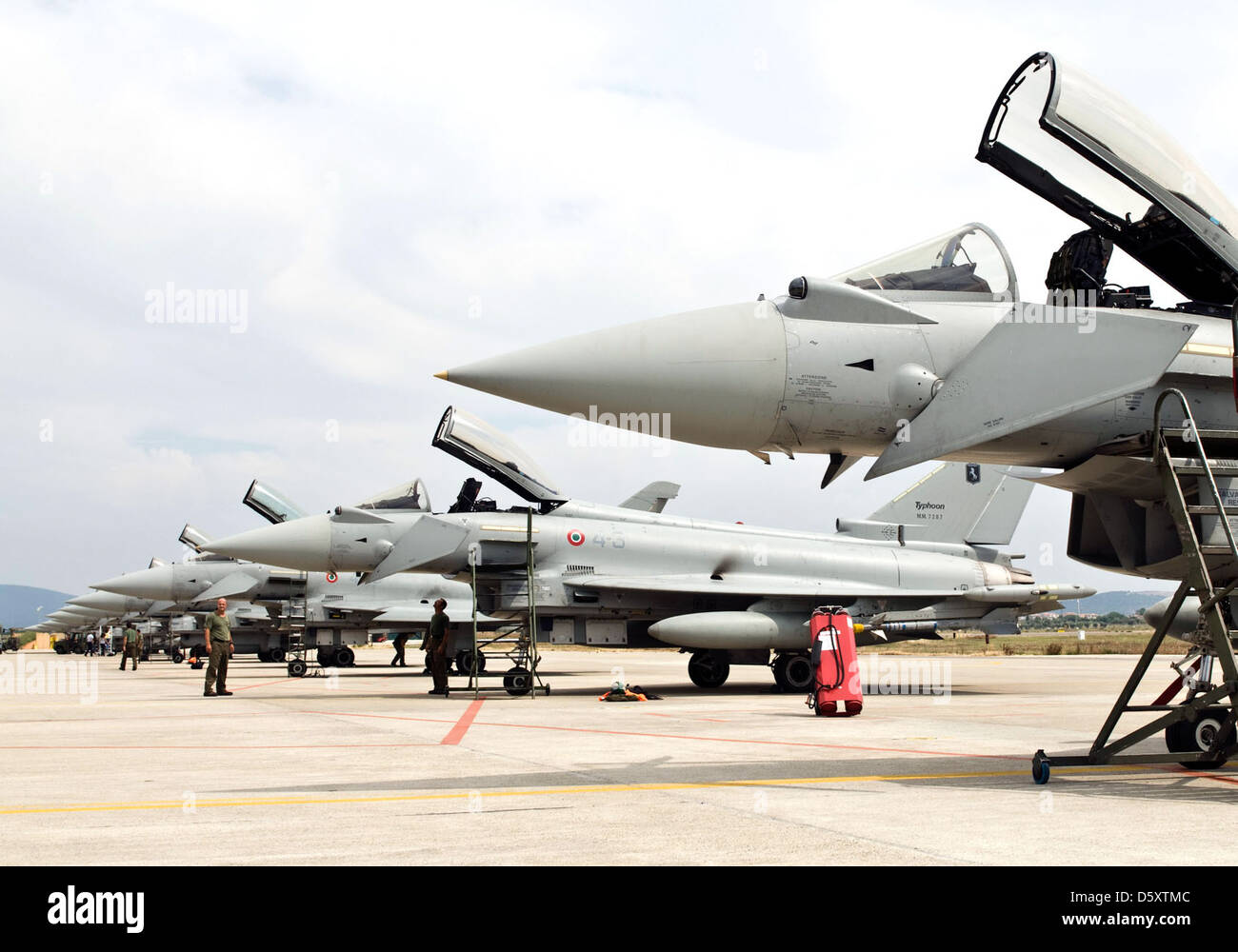 Italian Air Force Eurofighter "Typhoon" ground operations at Grosseto ...
