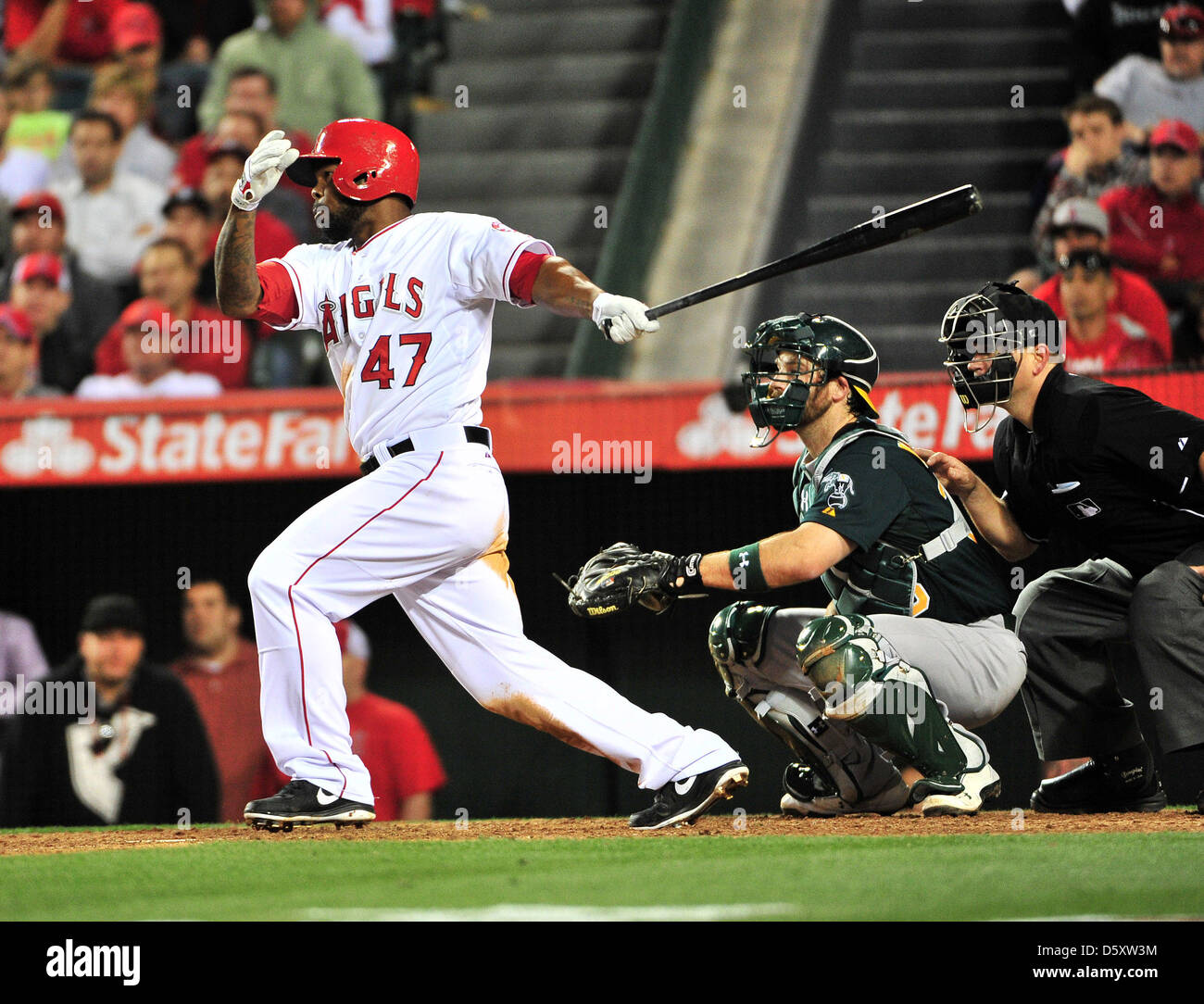 Anaheim, California, USA. 9th April 2013. Howard Kendrick of the Angels ...