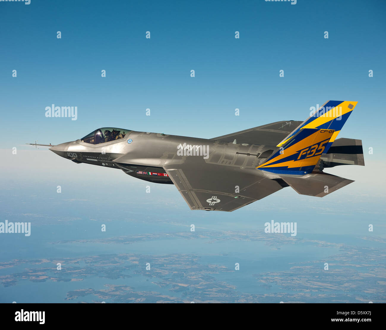 The F-35C is the U.S. Navy's variant of the F-35 Joint Strike Fighter ...