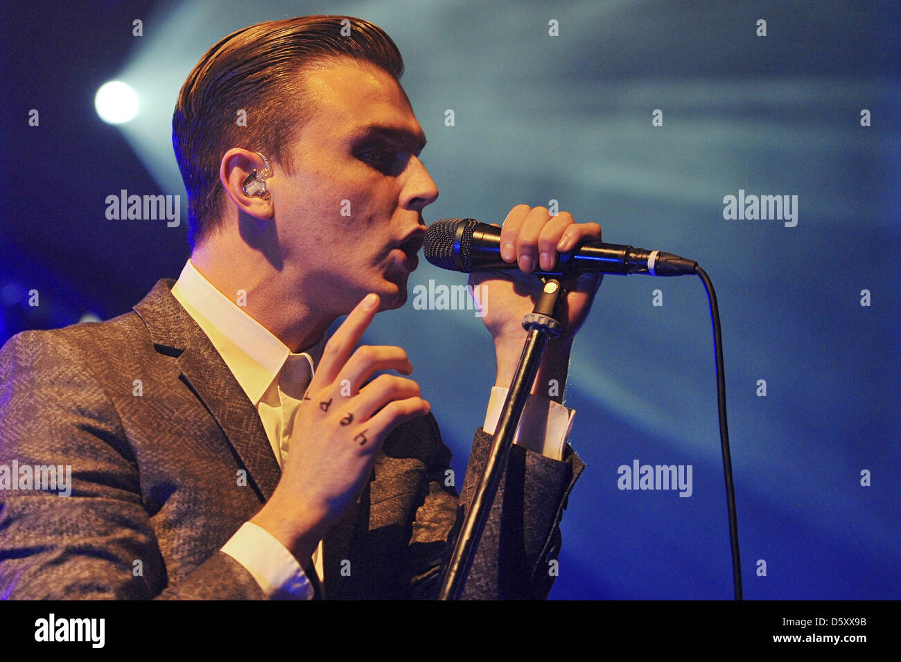 Hurts lead singer theo hutchcraft hi-res stock photography and images ...