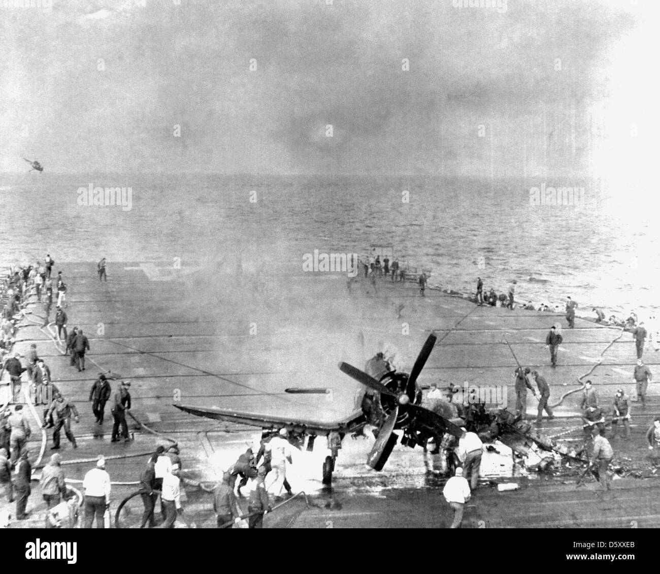 Pilots from carrier air hi-res stock photography and images - Alamy