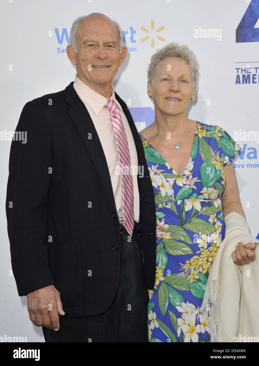 Hollywood, California, USA. 9th April 2013. Max Gail attending The Los ...