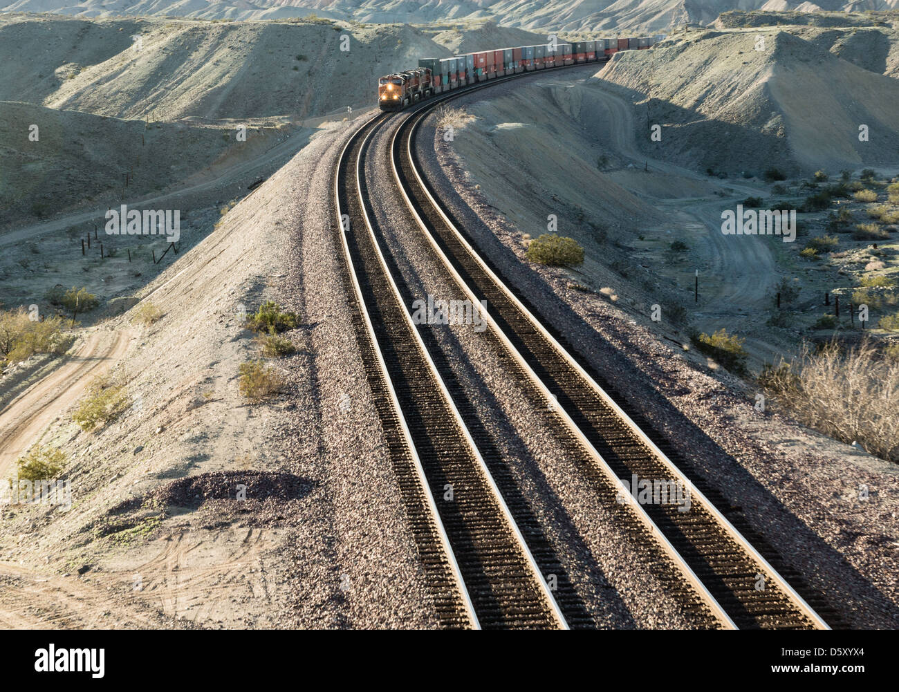 Winding train tracks hi-res stock photography and images - Alamy