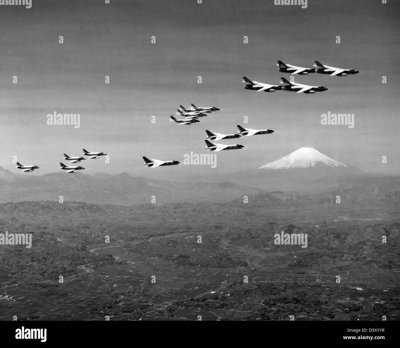 1962 aircraft hi-res stock photography and images - Alamy