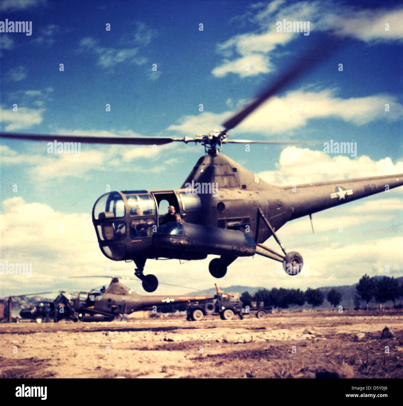 The Sikorsky R-5 Dragonfly, used by the U.S. Air Force during the ...