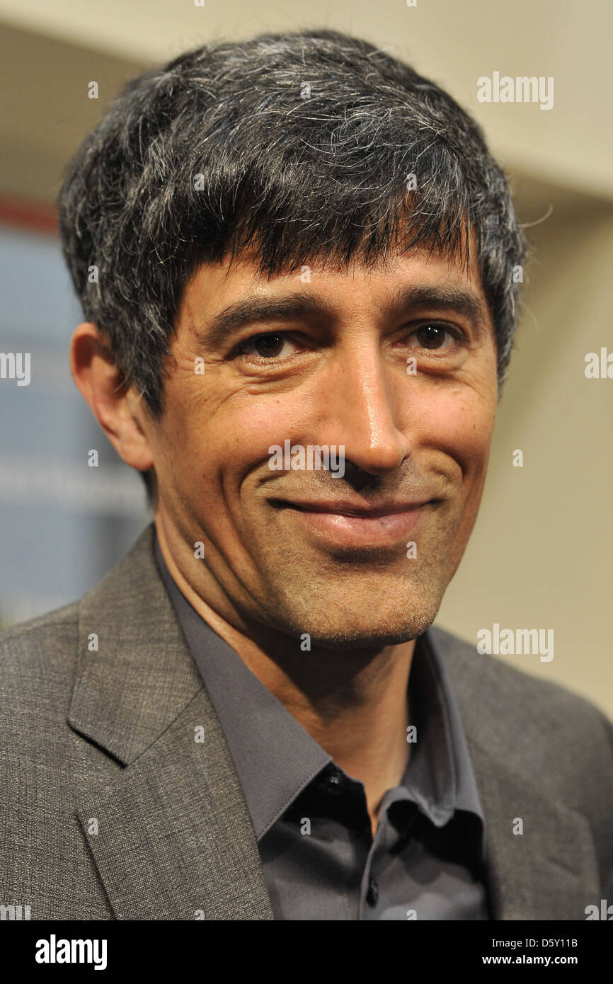 Ranga yogeshwar hi-res stock photography and images - Alamy