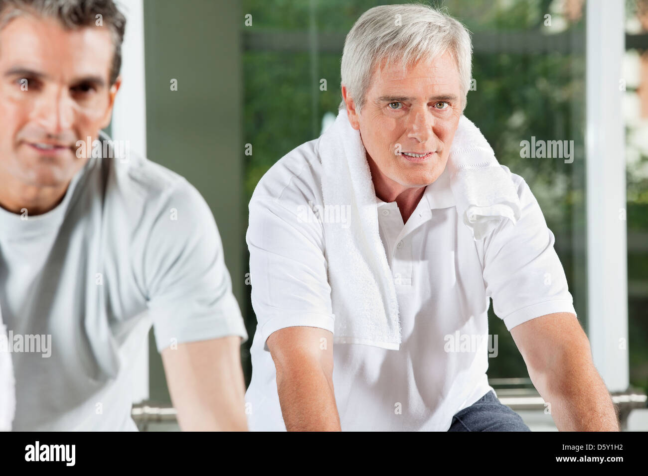 Old man spinning hi-res stock photography and images - Alamy