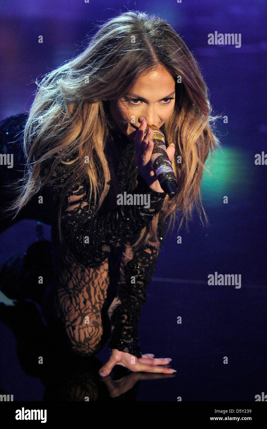 Zdf microphone hi-res stock photography and images - Alamy