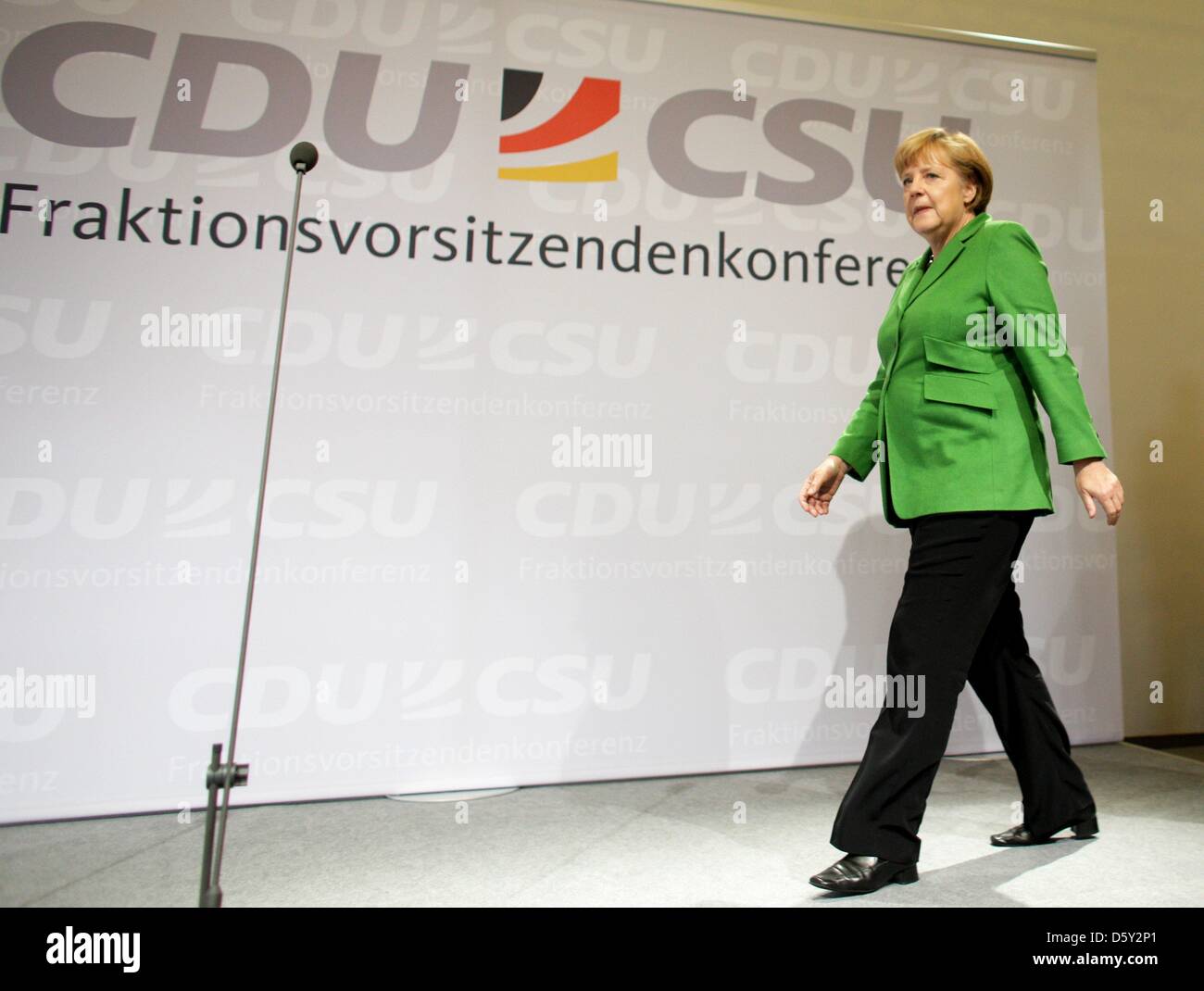 German Chancellor Angela Merkel (CDU) gives a statement at the Great ...