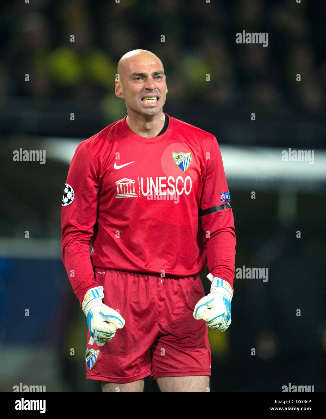 Dortmund, Germany. 9th April 2013. Malaga's goalkeeper Willy Caballero ...