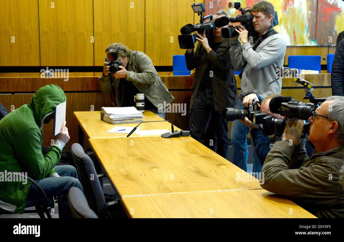 Father of the accused hi-res stock photography and images - Alamy