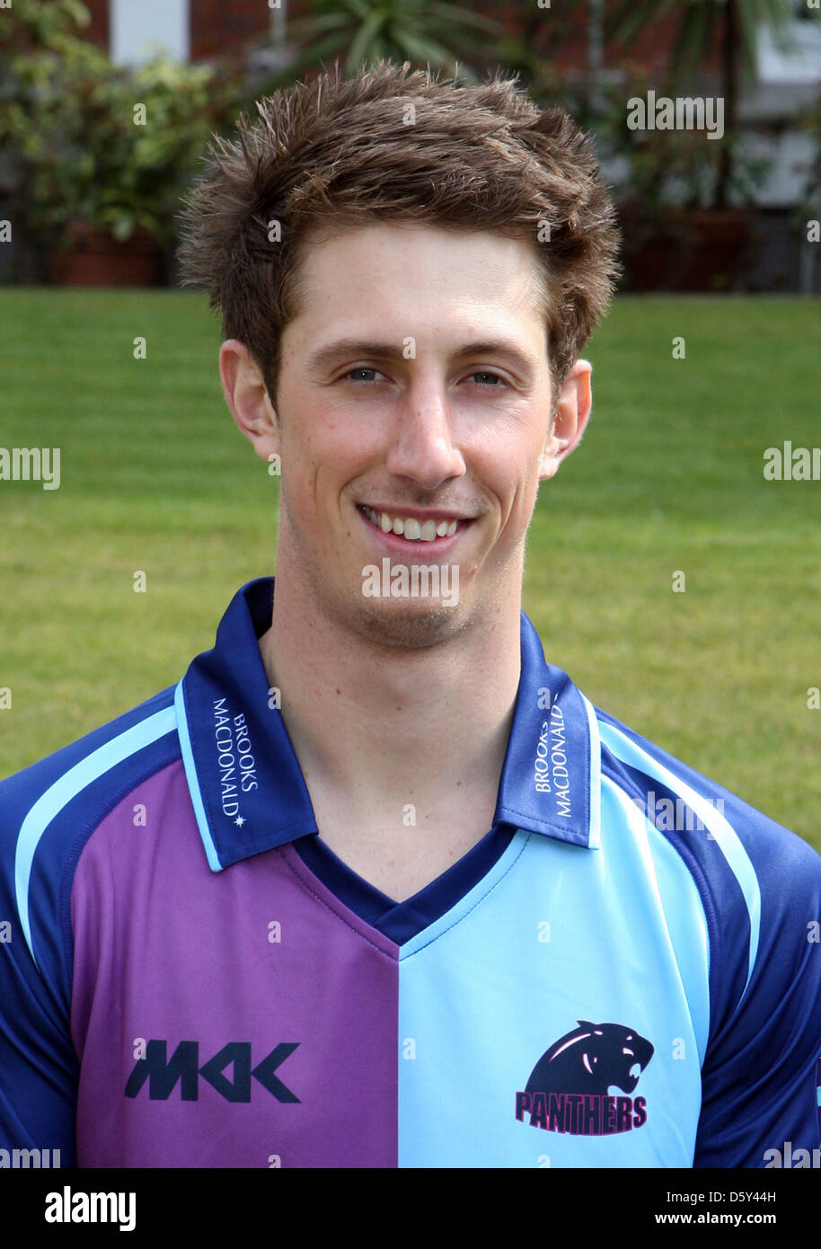 Cricket images hi-res stock photography and images - Alamy