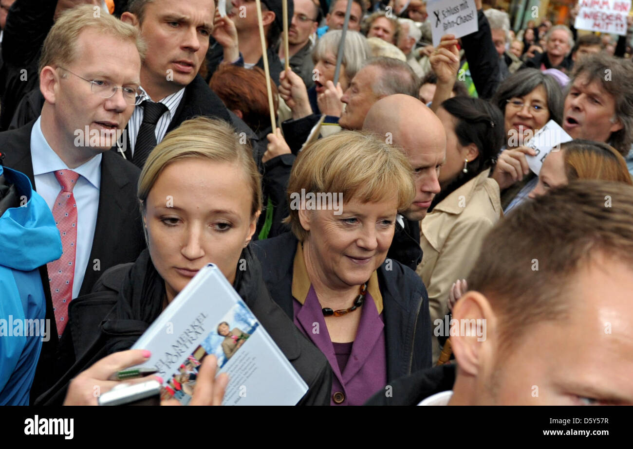 With his german bodyguards hi-res stock photography and images - Alamy