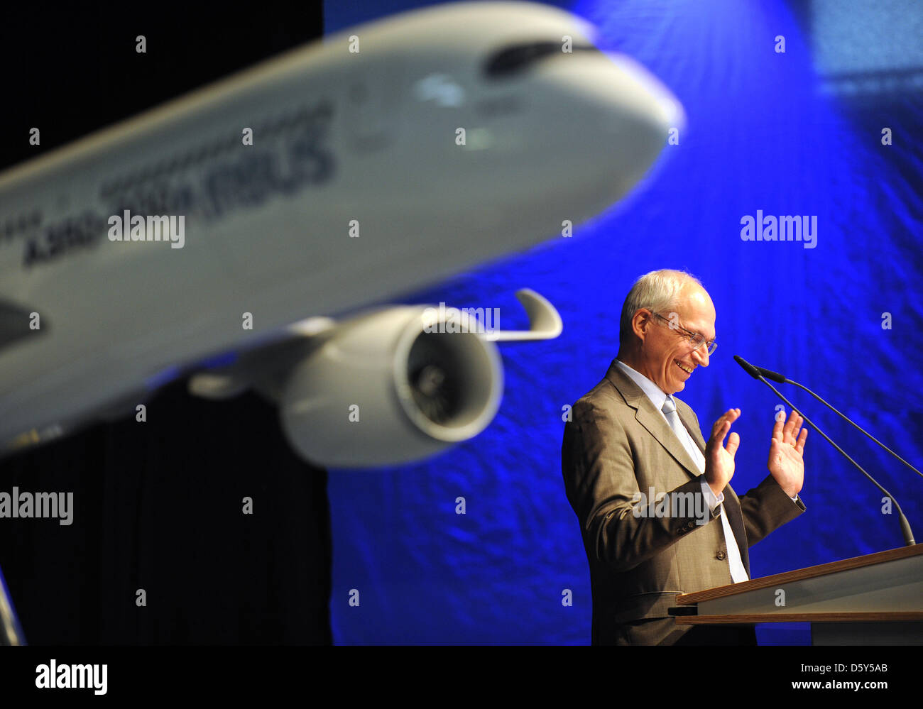 Executive Vice President and director of the A350 XWB program, Didier ...