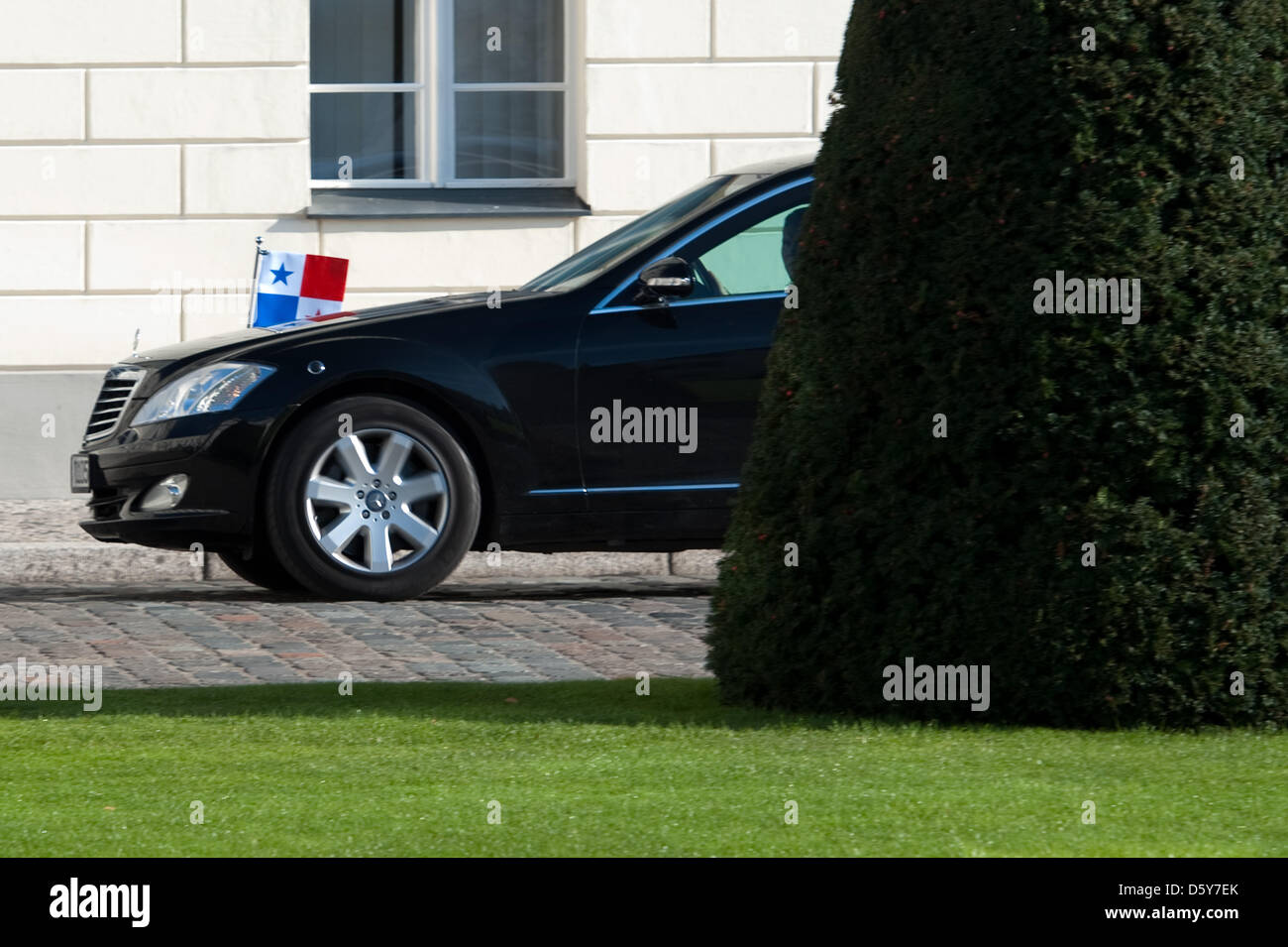 President of Panama, Ricardo Martinelli, arrives at Bellevue Palace in ...