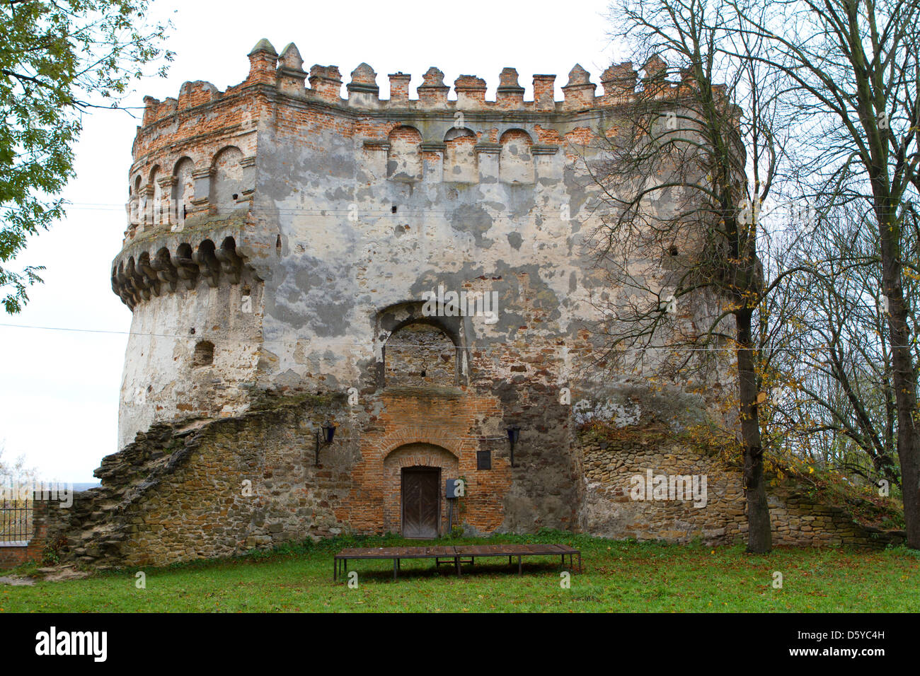 Ostrog castle hi-res stock photography and images - Alamy