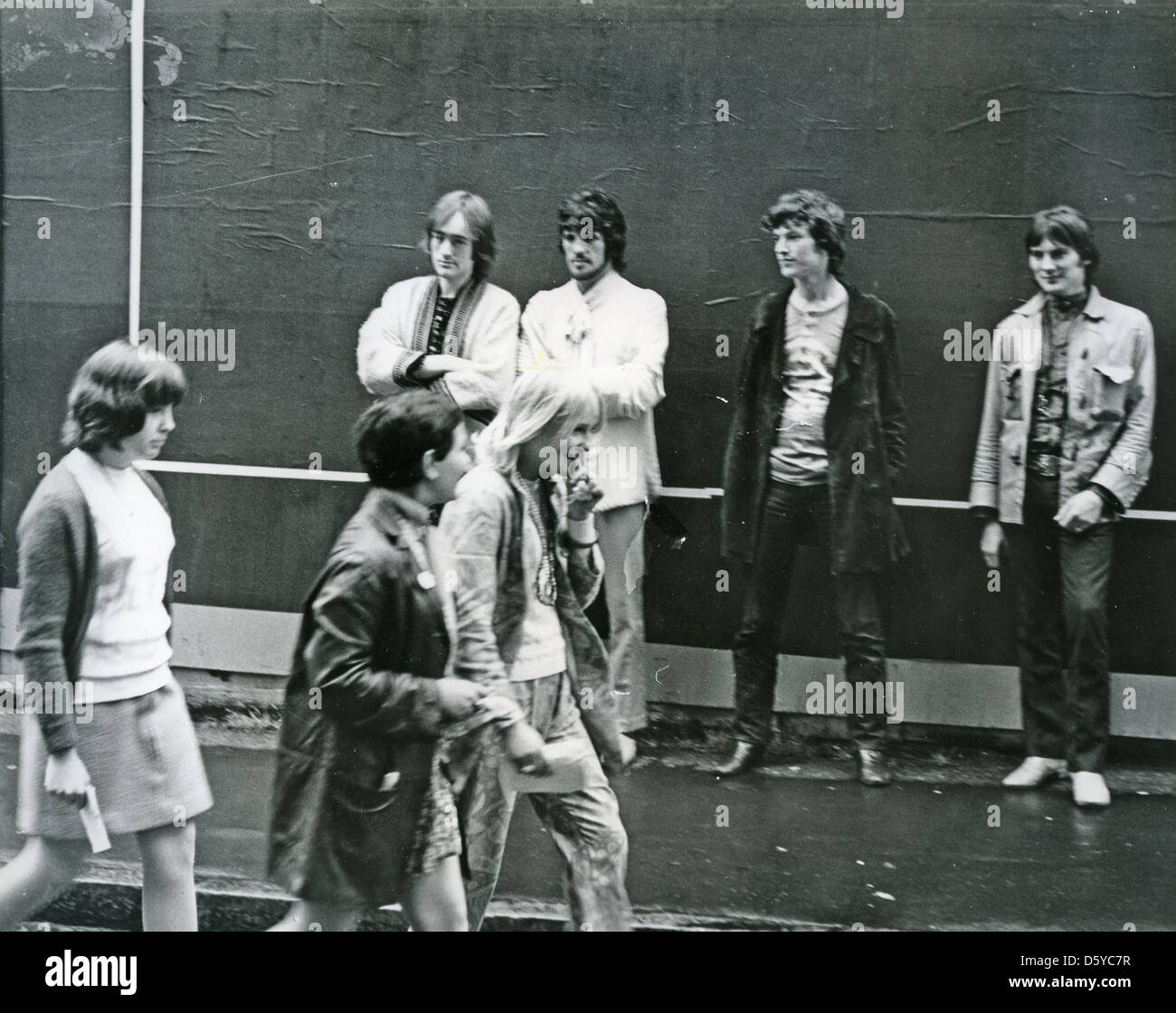 TRAFFIC UK rock group with fans in September 1967. From l: David Mason ...
