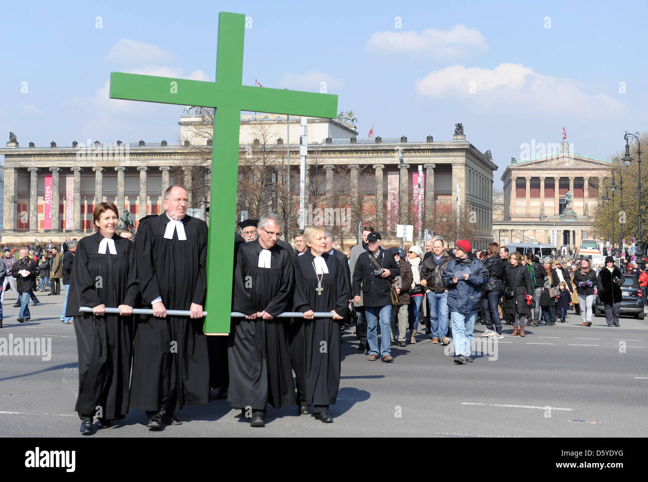 Christian holidays hi-res stock photography and images - Alamy