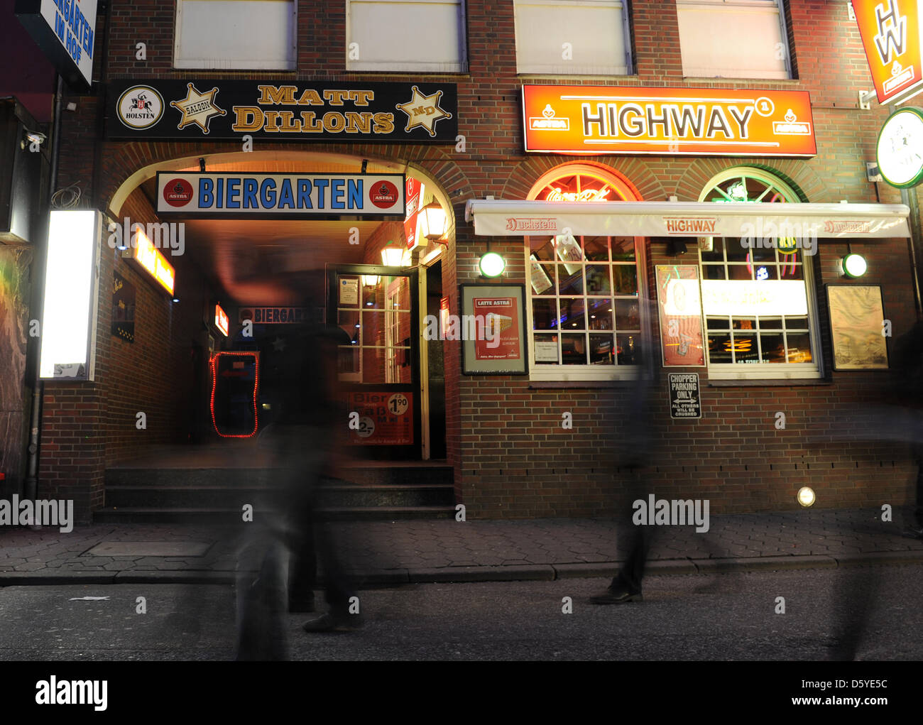 People walk past the former location of the 'Star Club' in Hamburg ...