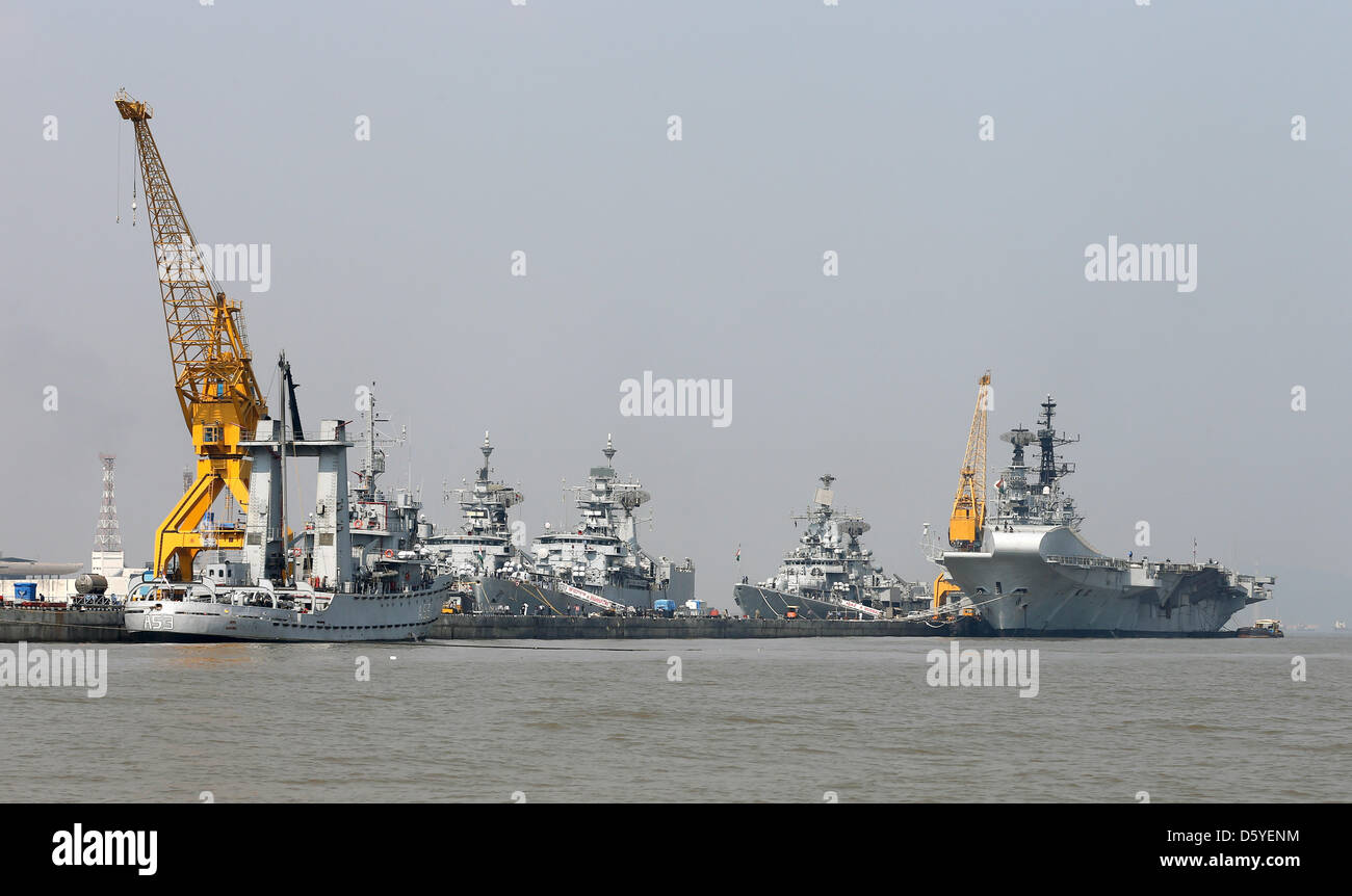 Indian Navy Stock Photos & Indian Navy Stock Images - Alamy