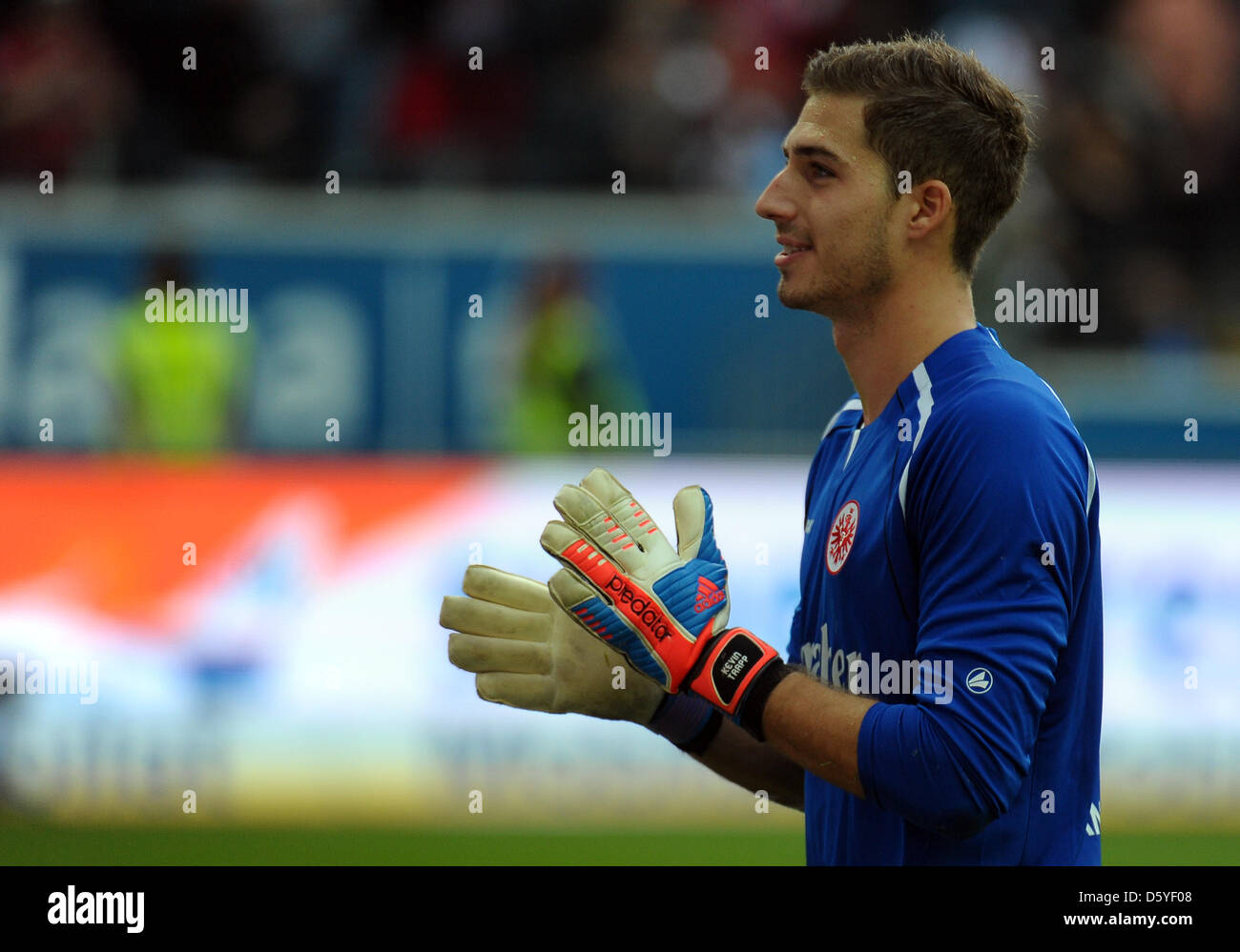 Frankfurt's goalkeeper Kevin Trapp celebrates the 3-1 victory after the ...