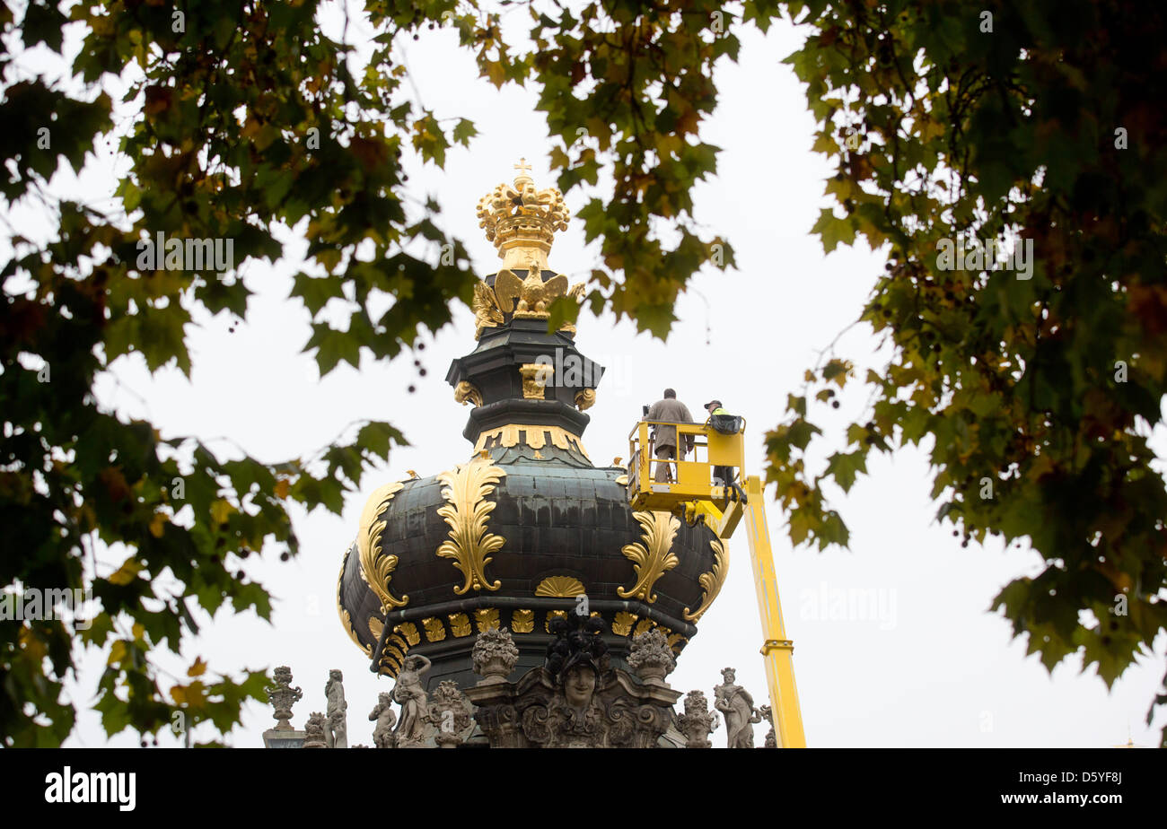 Destroyed crown hi-res stock photography and images - Alamy