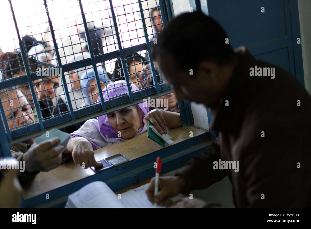 Gaza City, Gaza Strip, Palestinian Territory. 10th April 2013. A United ...