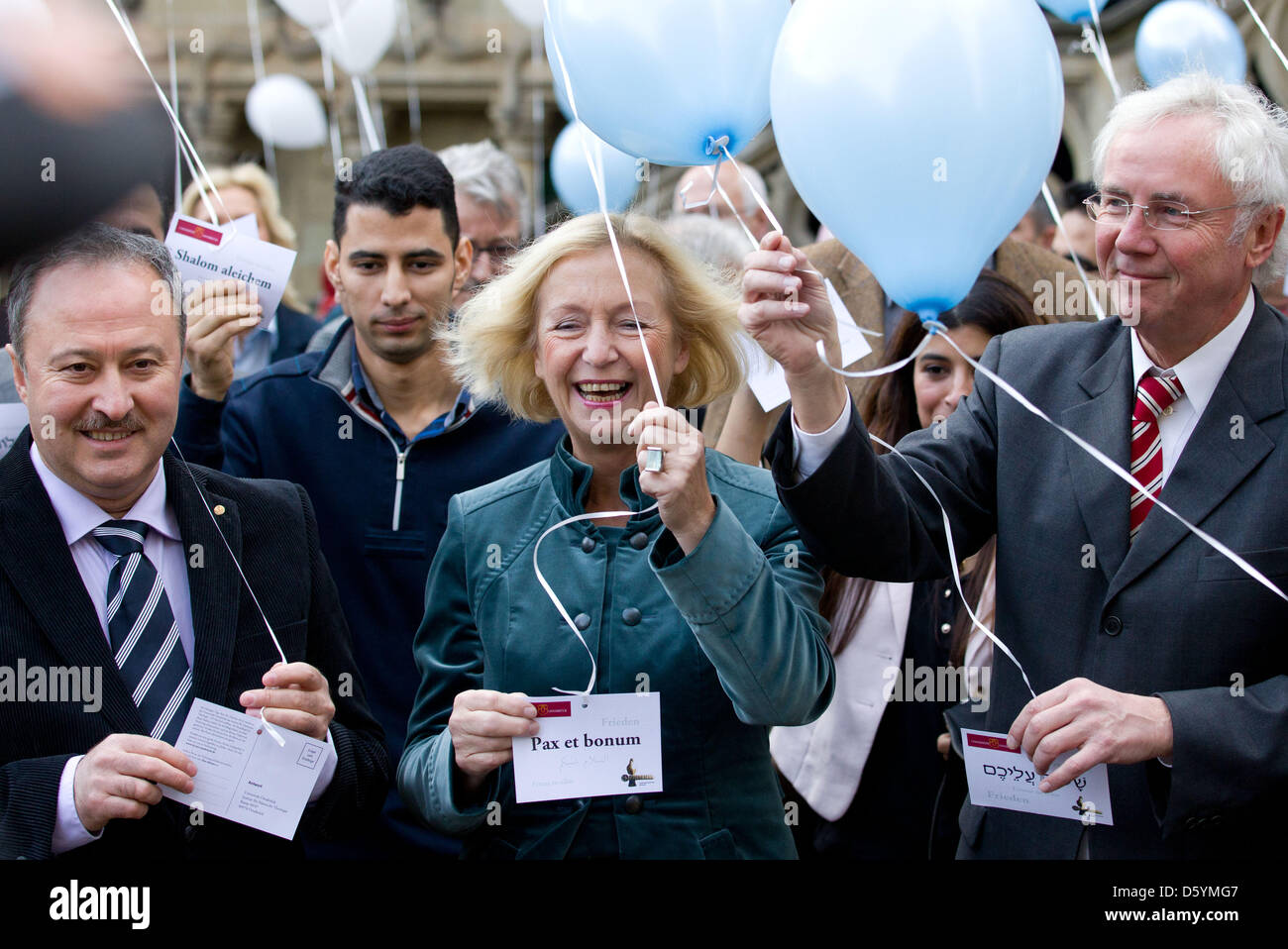 Muslims symbol hi-res stock photography and images - Alamy