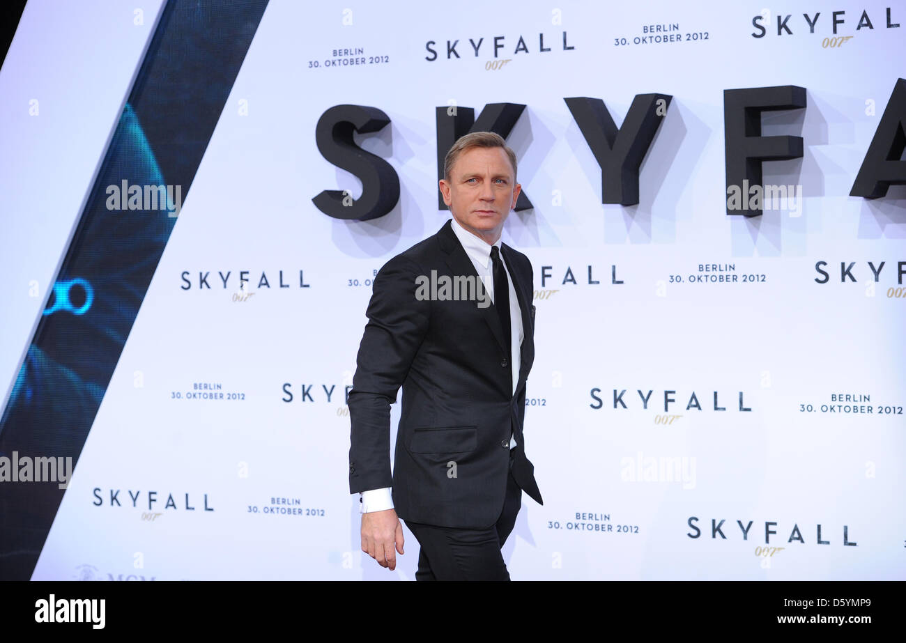 Daniel James Actor Actor Daniel Craig Attends The German Premiere Of